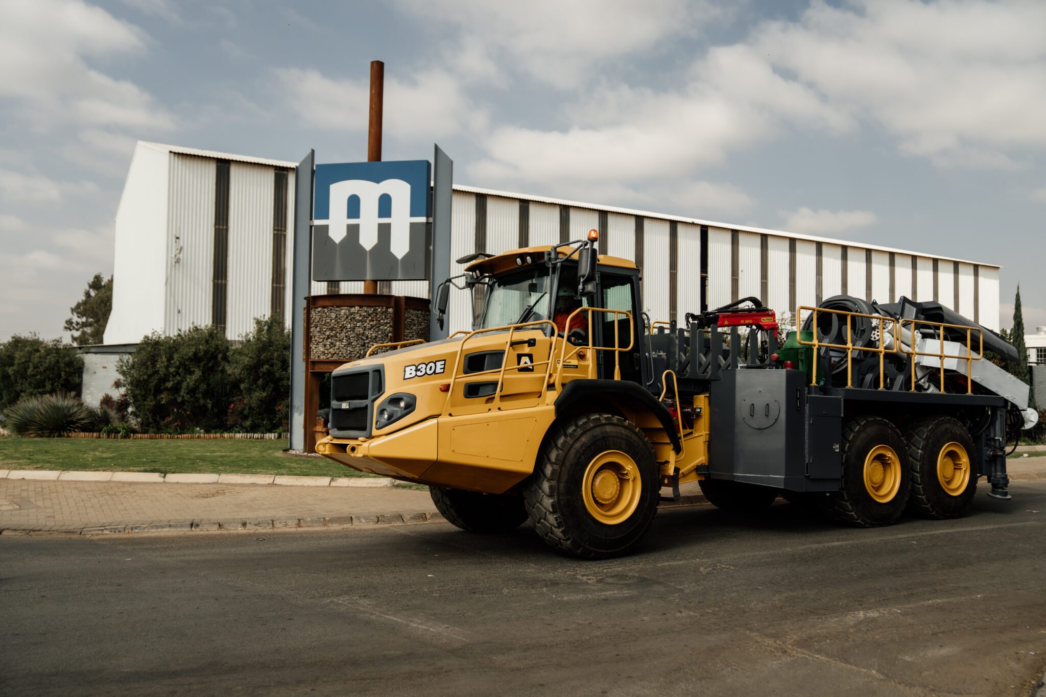 Slot Hole Drilling - Master Drilling Group